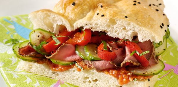 Turks broodje met tomatenspread | ProActiv